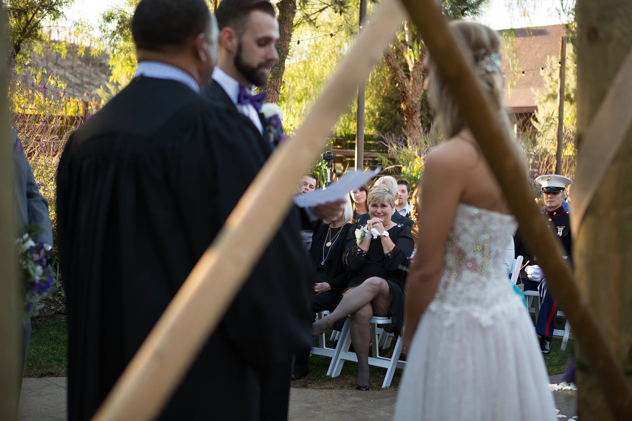 5 Tips for Emotional Wedding Photos - Photography by Belinda Philleo